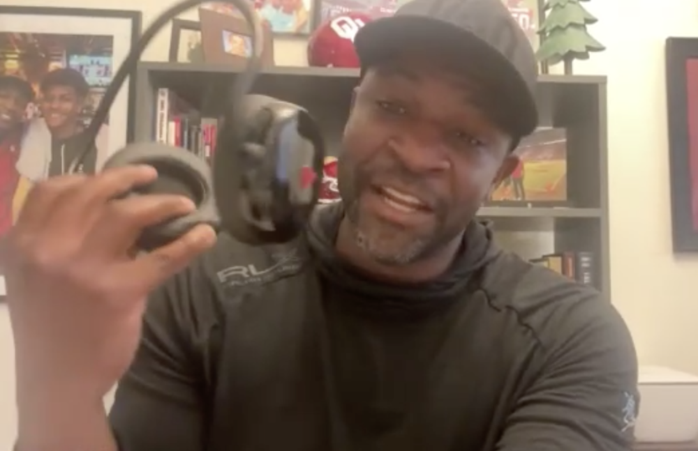 LIVVing his best life, former Ravens wide receiver Mark Clayton shares ...